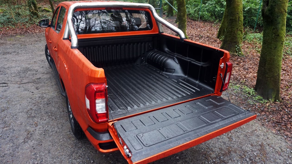 Maxus T90 Van Lease Deals | Vanaways