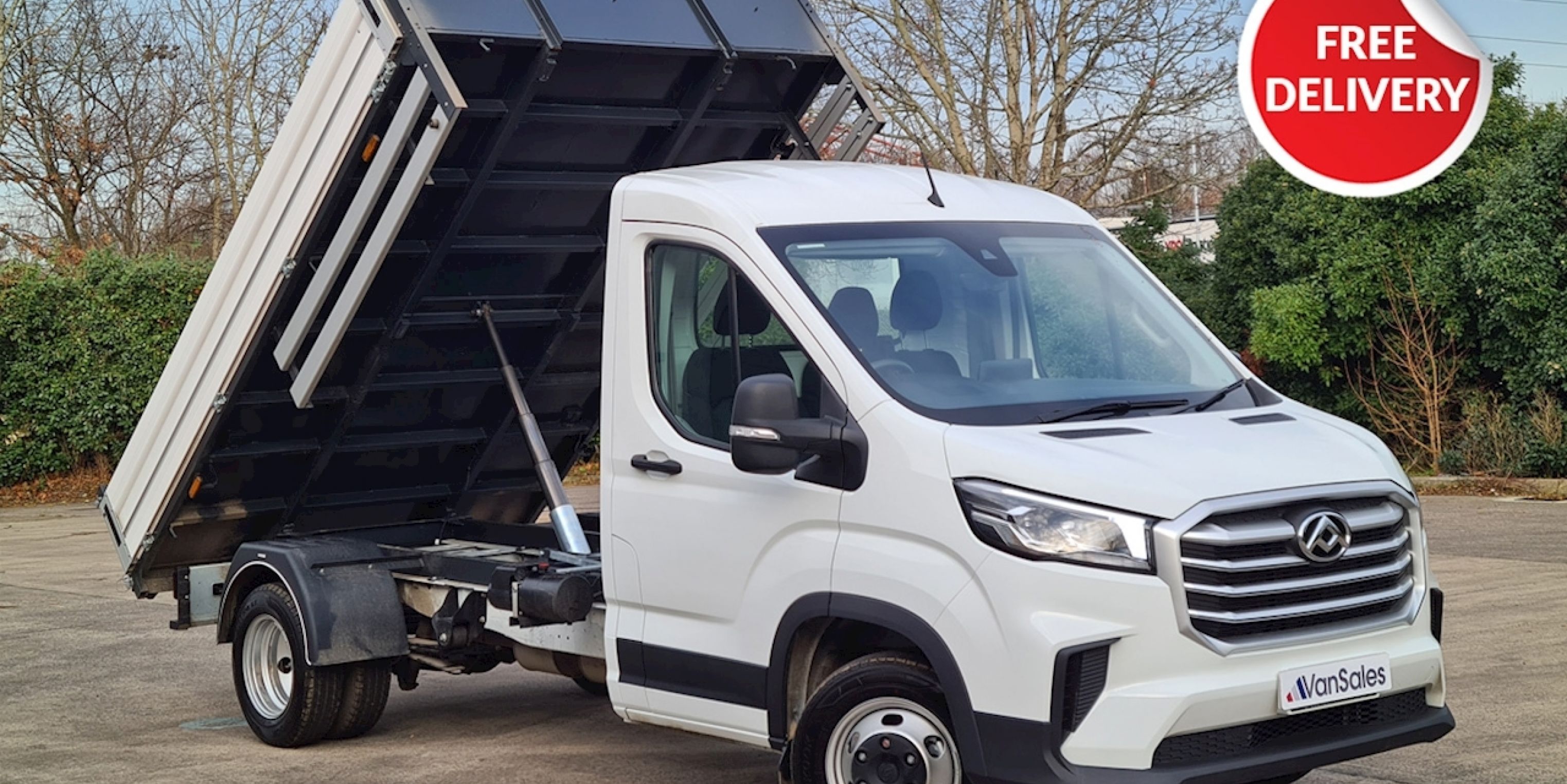 Maxus Deliver 9 Tipper vs Maxus E-Deliver 9 Electric Tipper | Van Sales ...