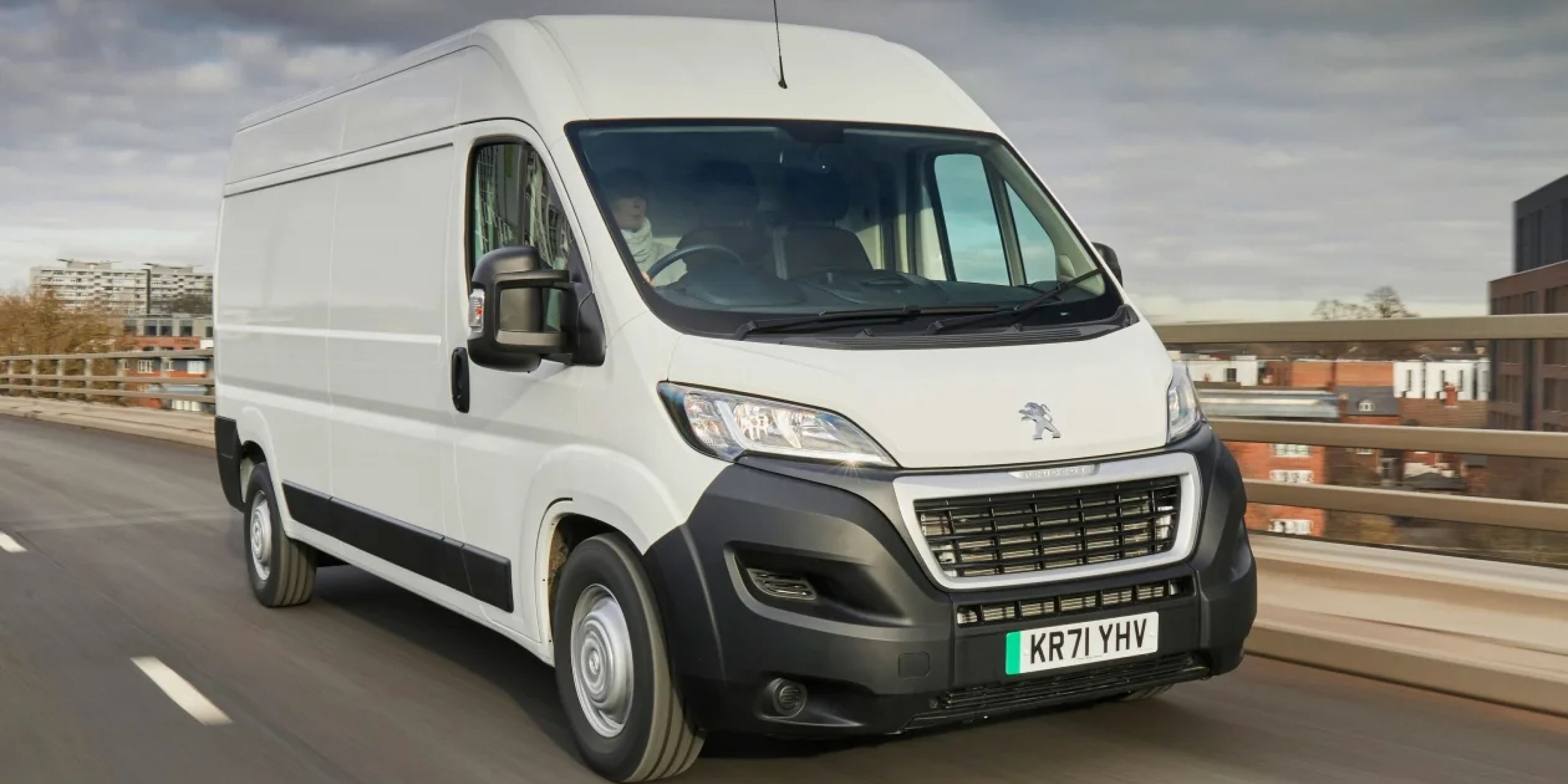 What You Need to Know About Eco-Friendly Commercial Vehicles | Vanaways